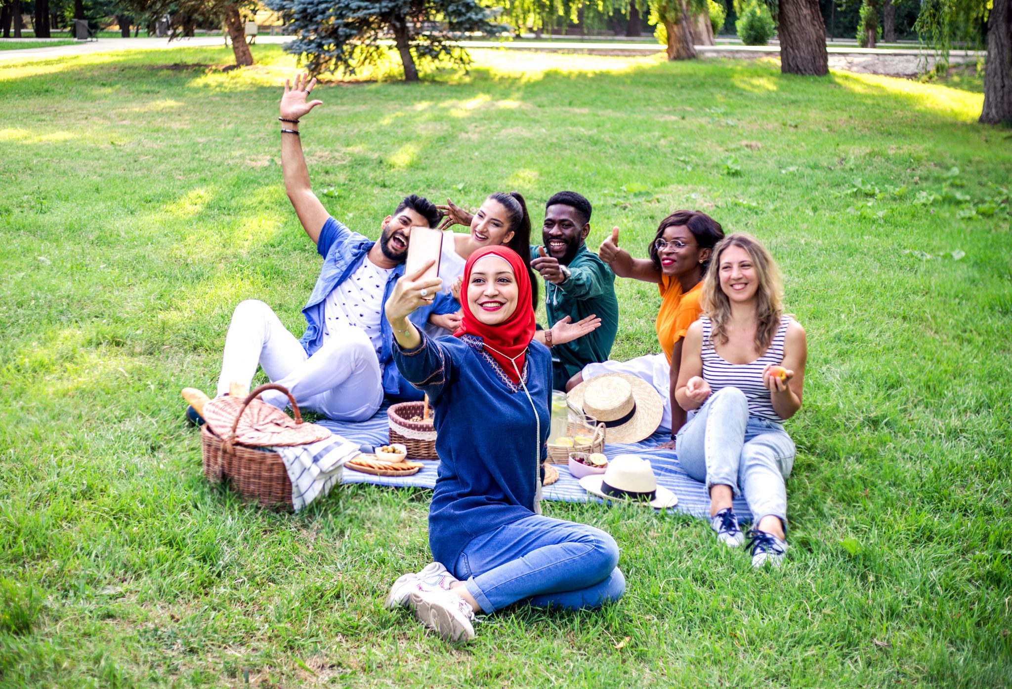 Dive into English -oppikirjailijat esittäytyvät - Finn Lectura